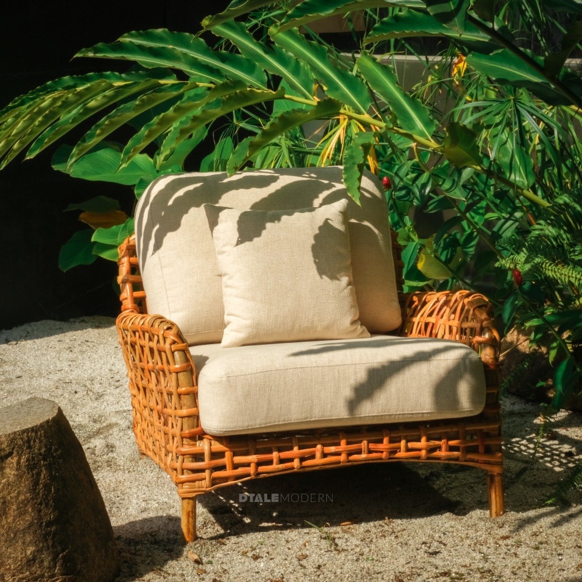 Buy Abaca Lounge Chair Online in India - Dtale Modern