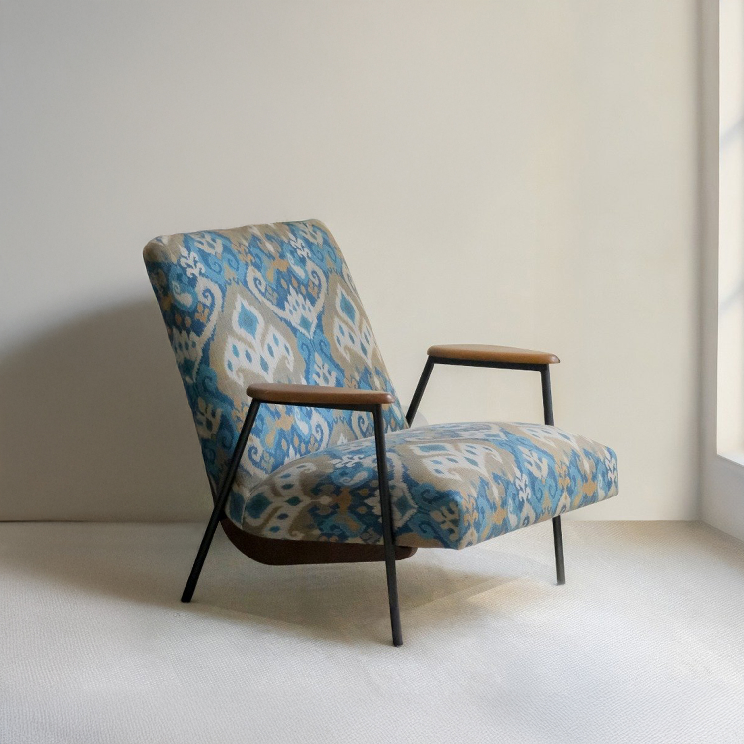 Buy Fabio Lounge Chair Online in India - Dtale Modern