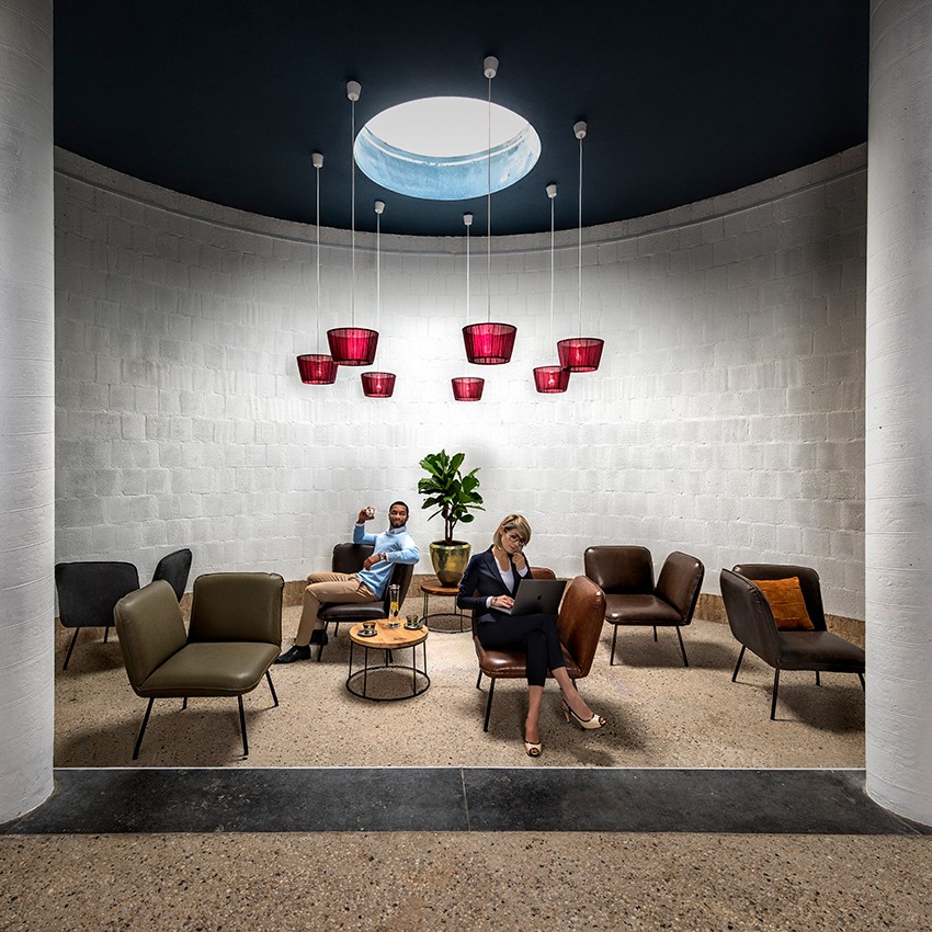 Buy Shuffle Lounge Chair Online in India - Dtale Modern